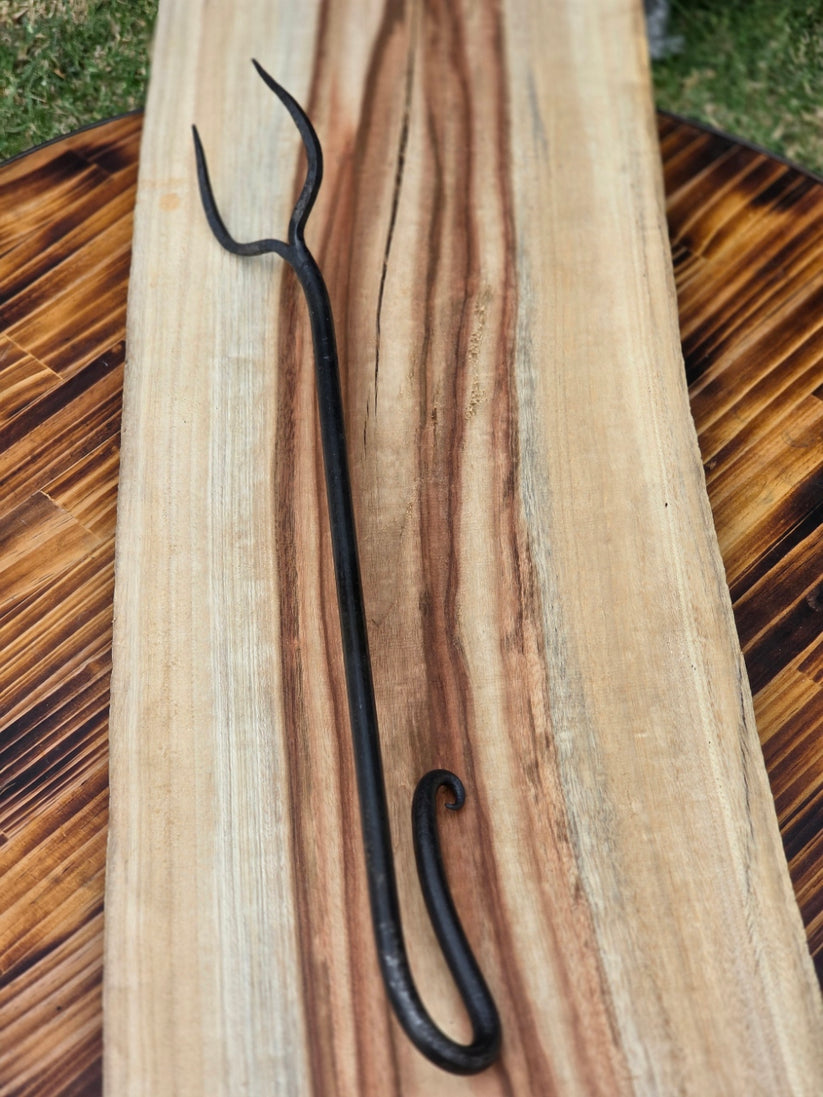 The Devils Fork – Black Magic Forge